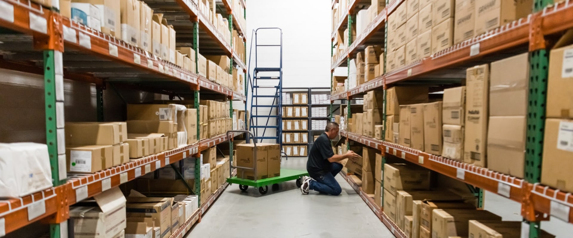 What is a Pharmaceutical Wholesaler and What Do They Do?