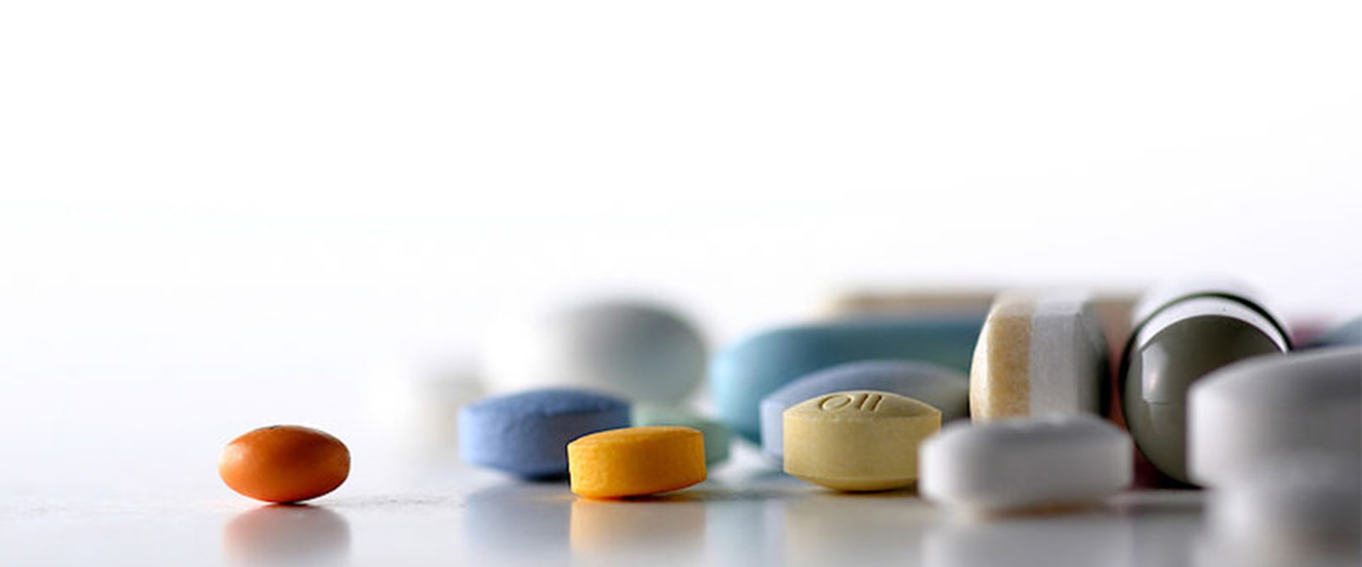 Understanding the 4 Channels of Distribution in Pharmaceutical Industry